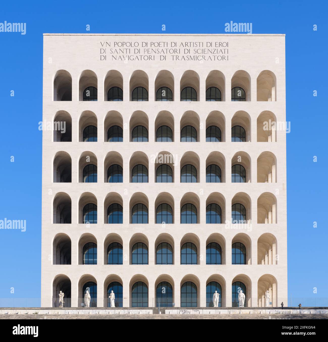 Colosseo Quadrato - Square Colosseum. The Palazzo della Civilta ...