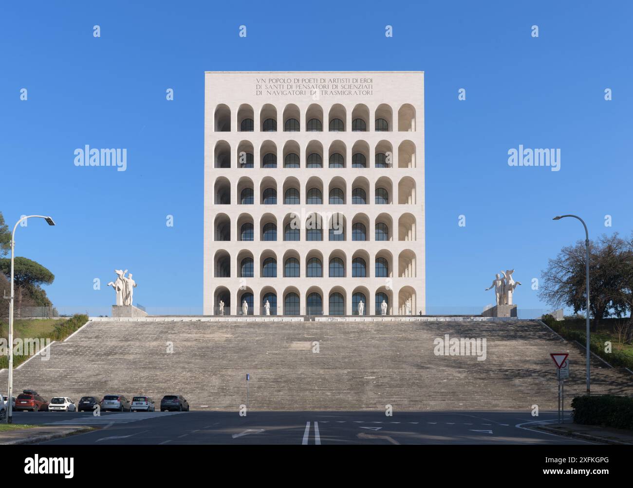 Colosseo Quadrato - Square Colosseum. The Palazzo della Civilta ...