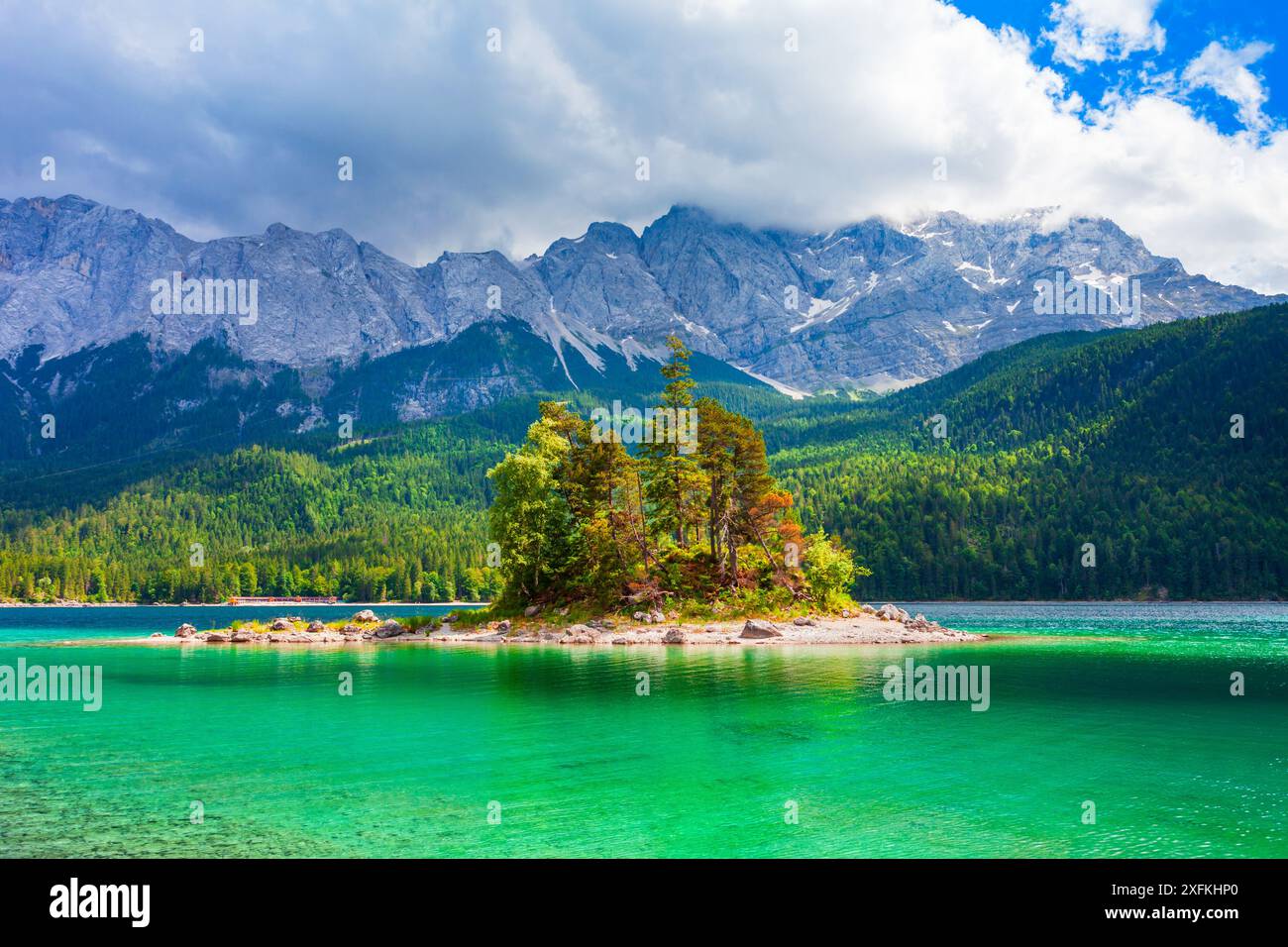 Eibsee lake near Garmisch-Partenkirchen town in Bavaria, Germany Stock ...