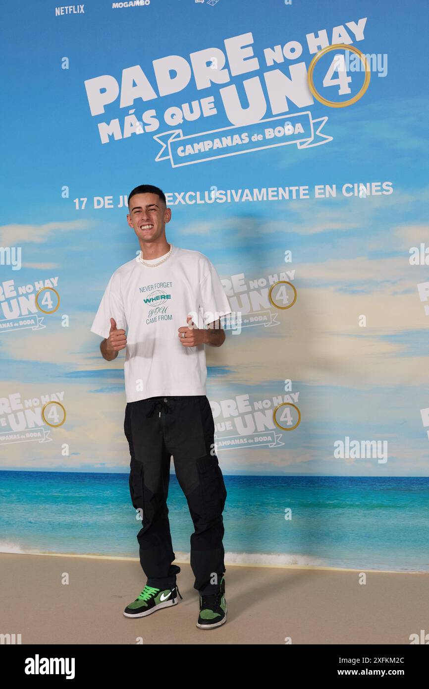 Fotografia de produccion roja hi-res stock photography and images - Alamy