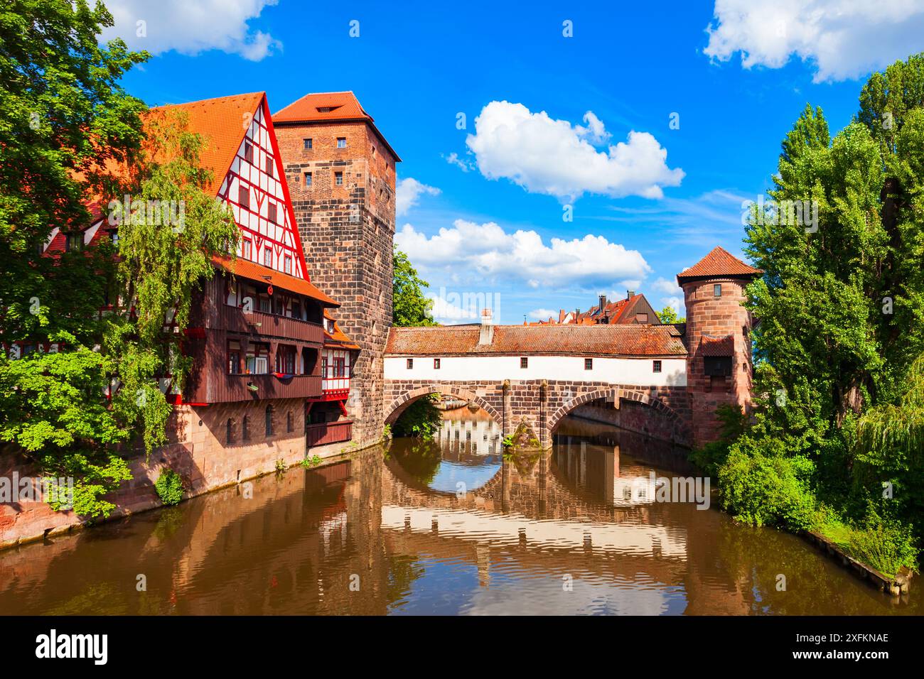 The largest medieval bridge hi-res stock photography and images - Alamy
