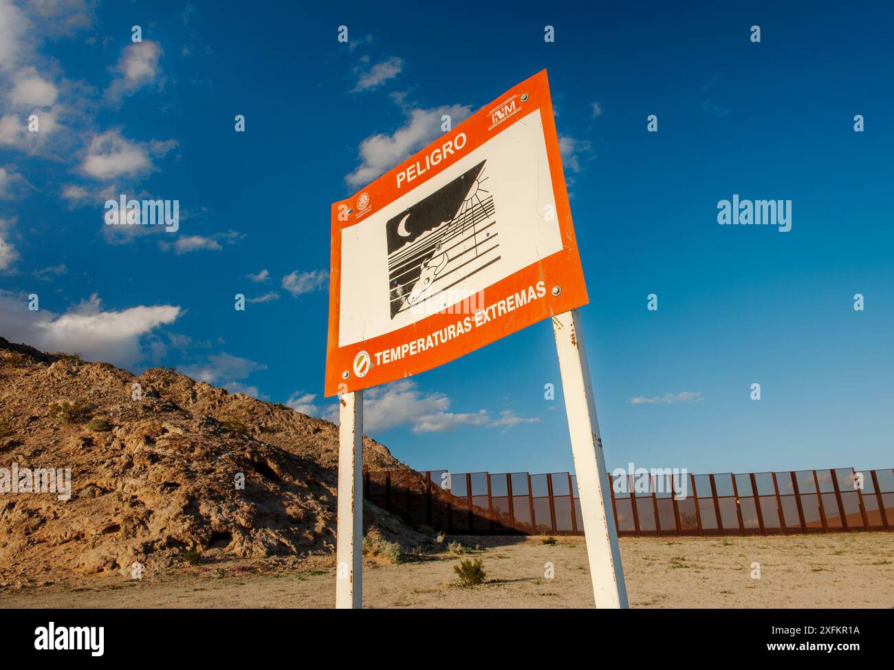 Border wall constructed of welded steel, between Arizona and Sonora ...