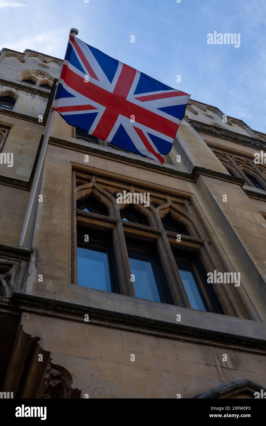 Symbol of the british empire hi-res stock photography and images - Alamy