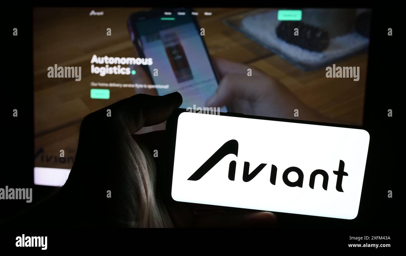 Aviant logo hi-res stock photography and images - Alamy