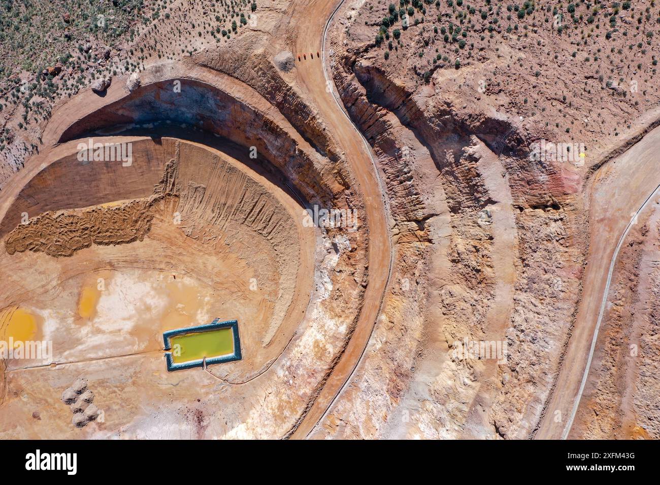 AERIAL VIEW OF OPEN PIT MINE WITH ENVIRONMENTAL REMEDIATION Stock Photo ...