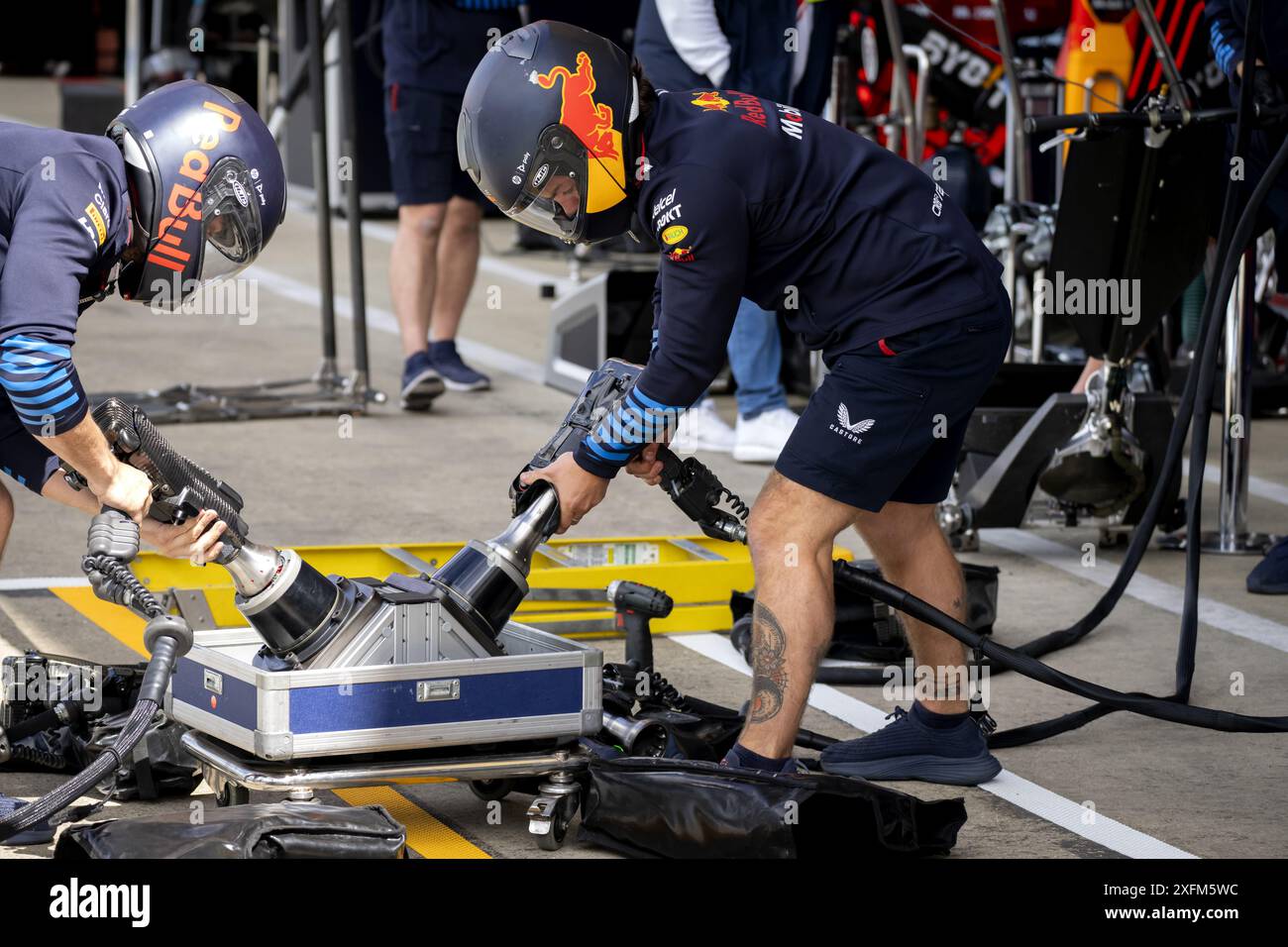 SILVERSTONE - 04/07/2024, Red Bull Racing engineers are testing the ...