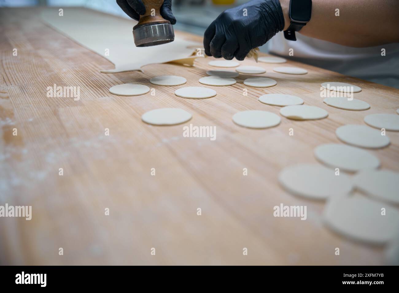 Round blanks hi-res stock photography and images - Alamy
