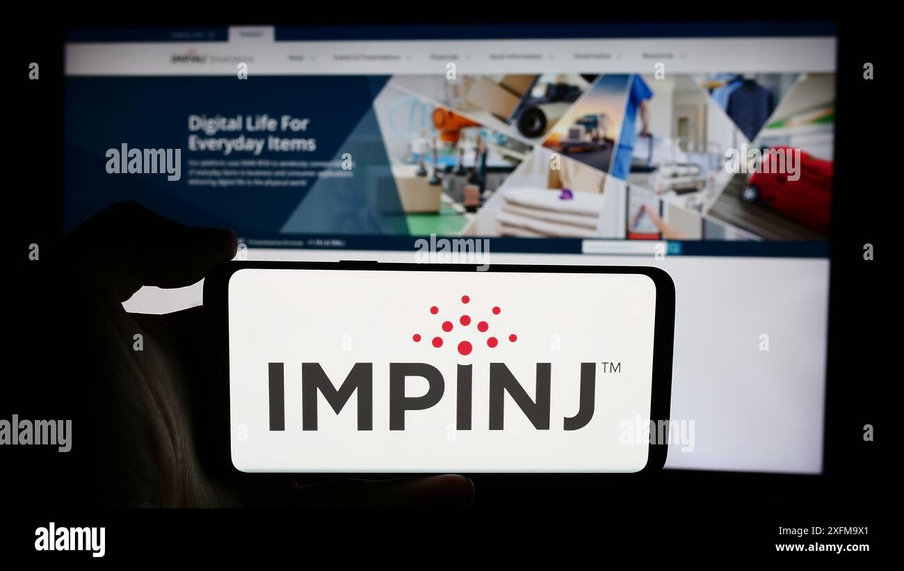 Chip antenna hi-res stock photography and images - Alamy