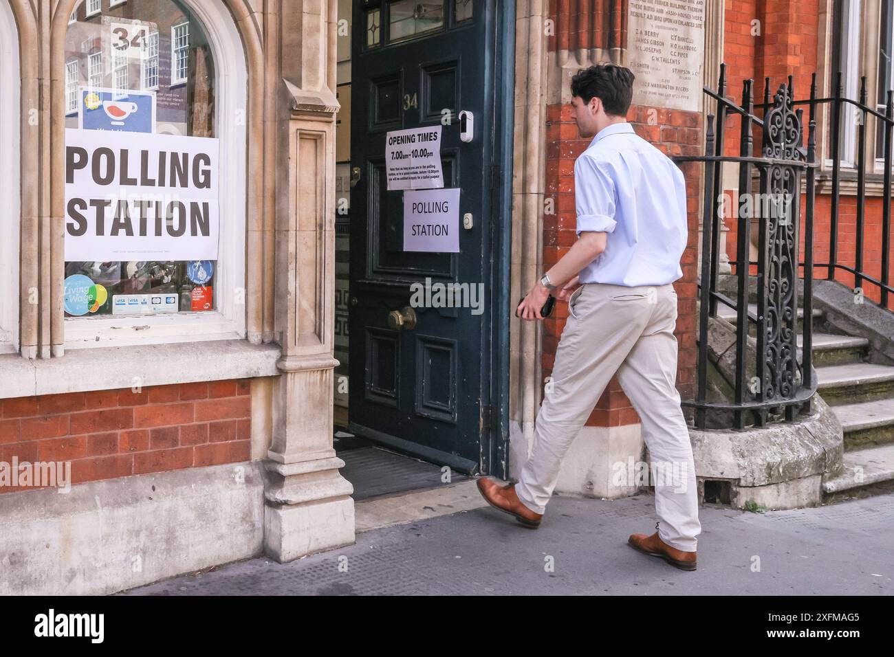 Electing a prime minister hi-res stock photography and images - Alamy