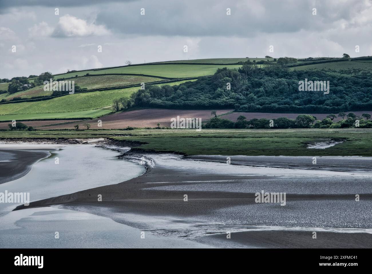Dylan thomas on beach hi-res stock photography and images - Alamy