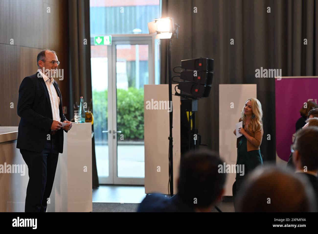 Meyer Werft beginnt mit Bau von Offshore-Konverterplattform Thomas ...