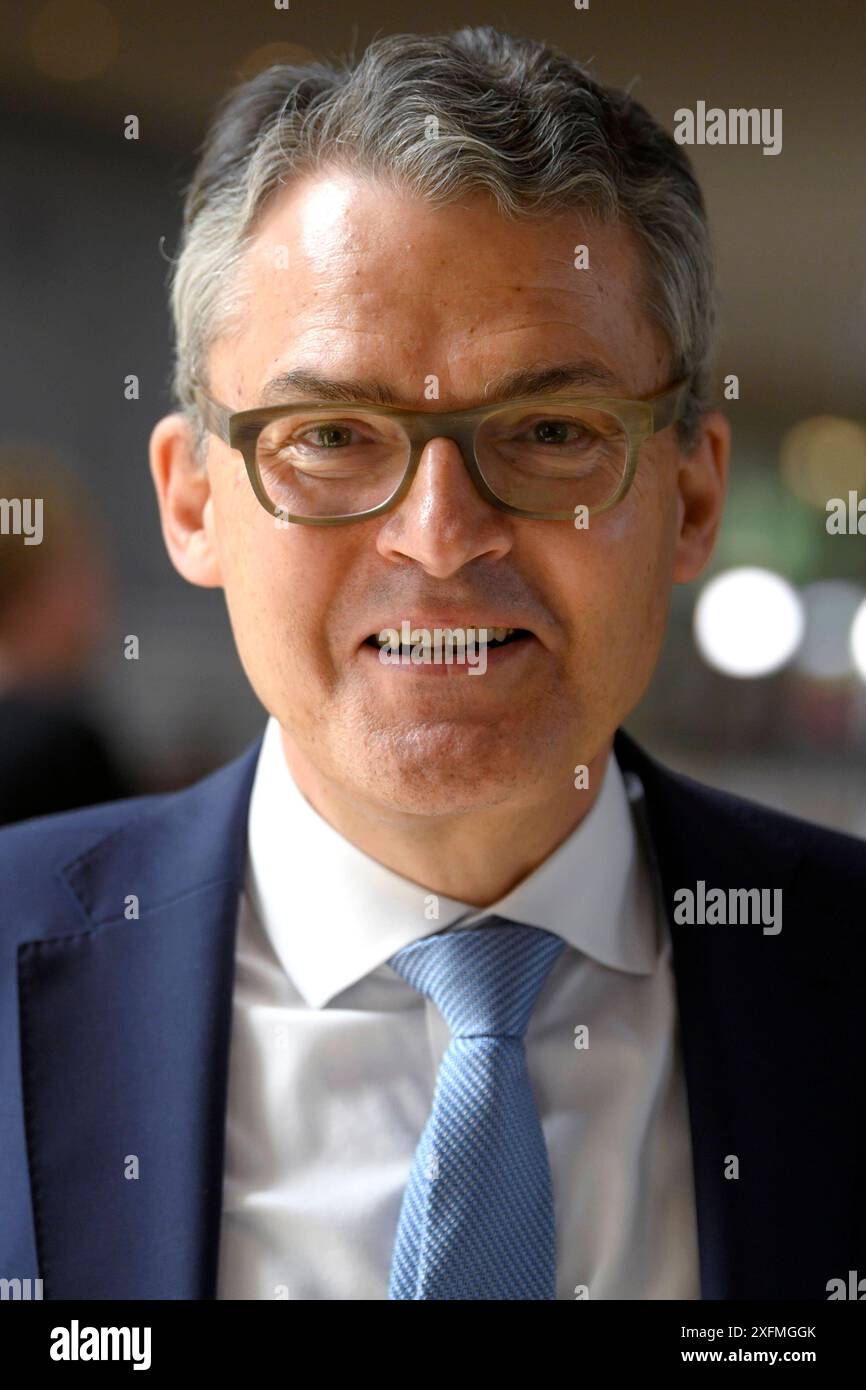 Roderich Kiesewetter in der 181. Sitzung des Deutschen Bundestages im ...