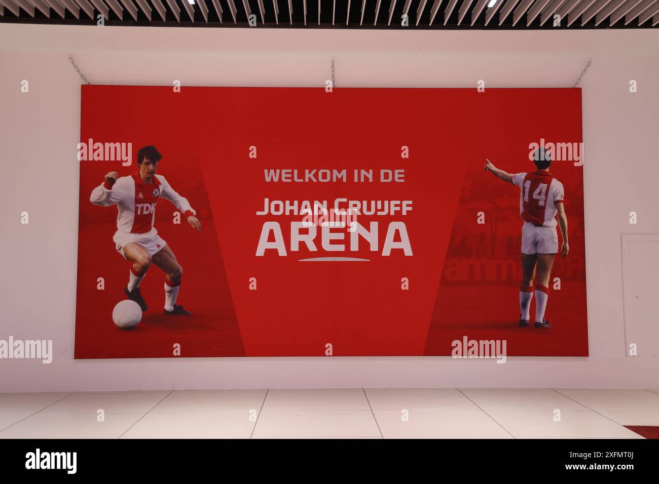 Welkom in de johan cruijff arena hi-res stock photography and images ...