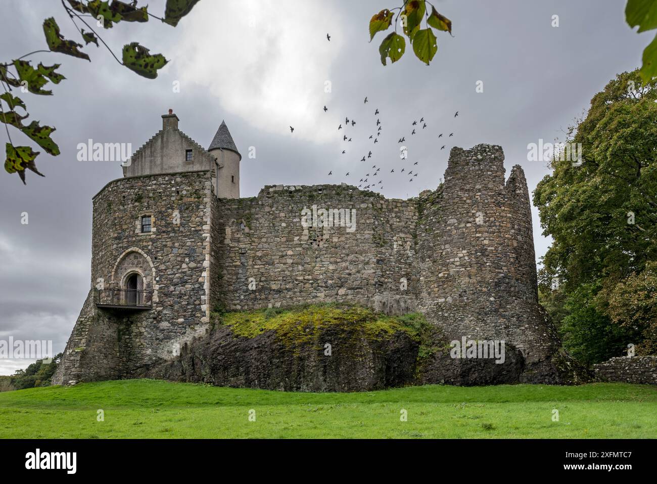 Dunstaffnage castle hi-res stock photography and images - Alamy