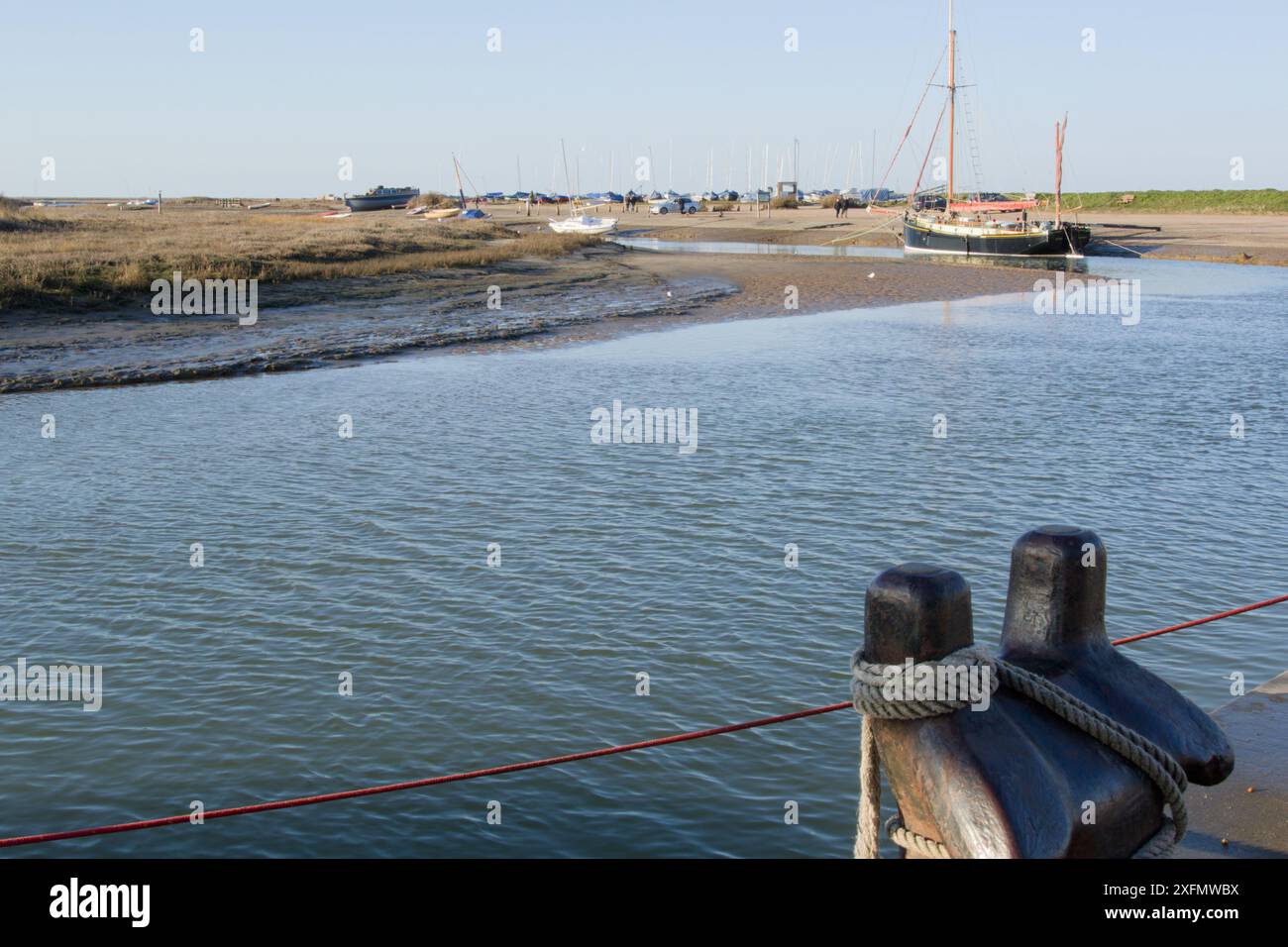 Sailing barge Juno in Blakeney Harbour, Norfolk, UK Stock Photo - Alamy