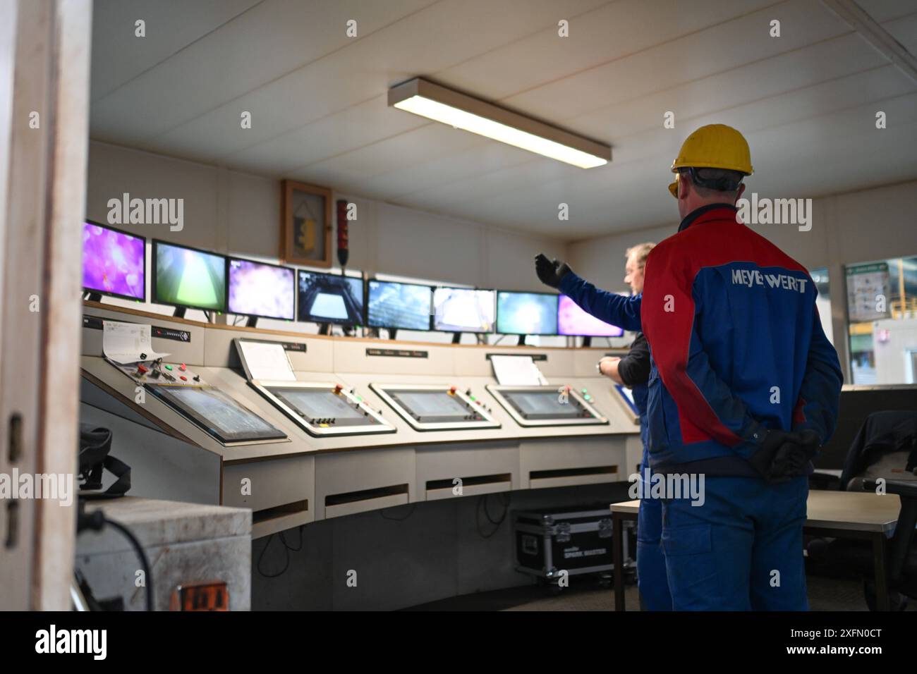 Meyer Werft beginnt mit Bau von Offshore-Konverterplattform Blick in ...