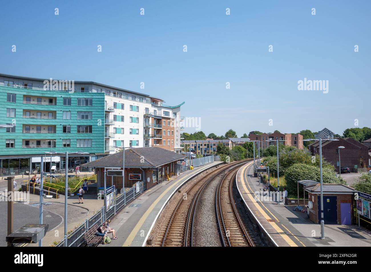 Railway station dorchester south hi-res stock photography and images - Alamy