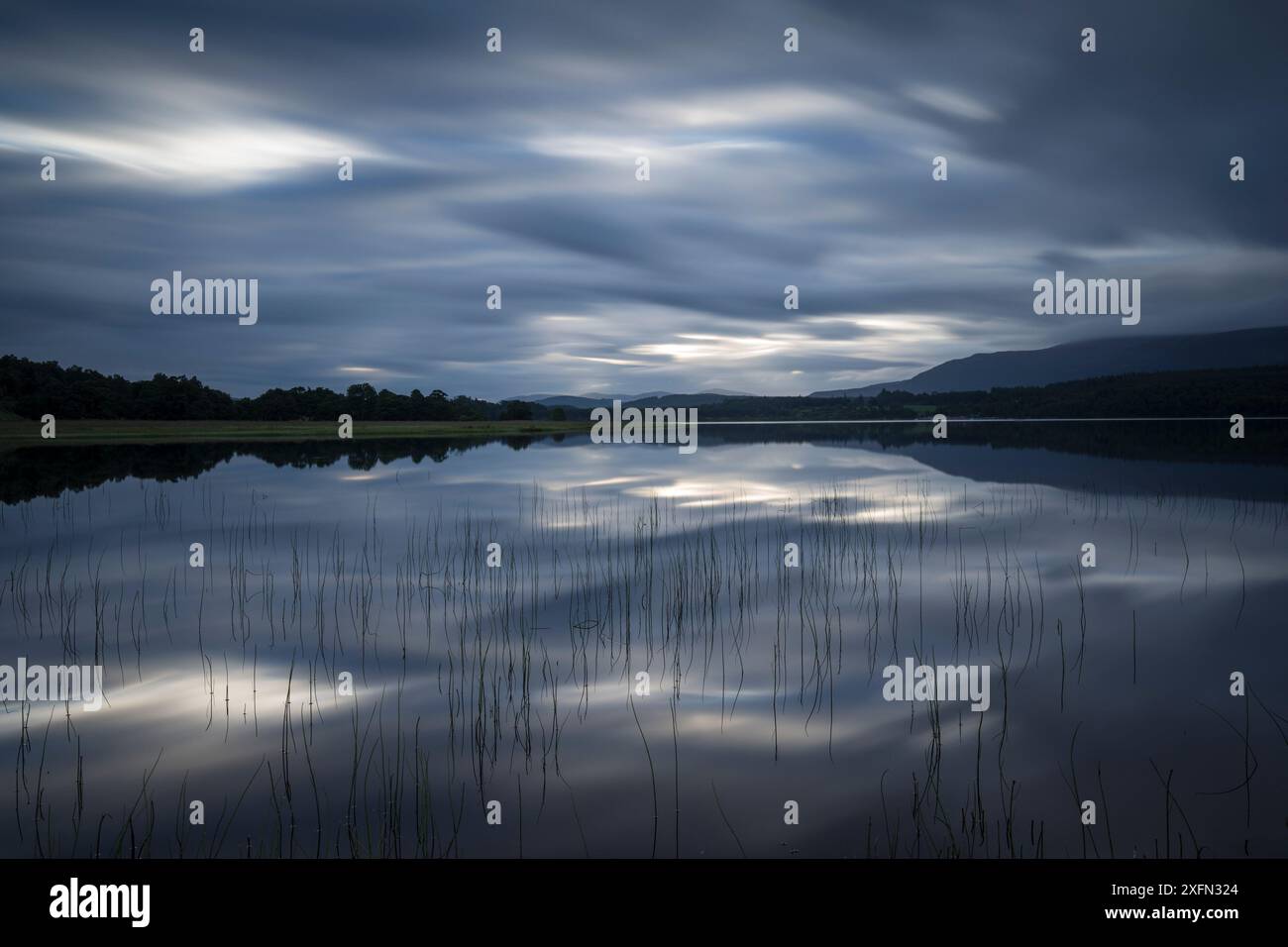 Loch insh at dawn hi-res stock photography and images - Alamy