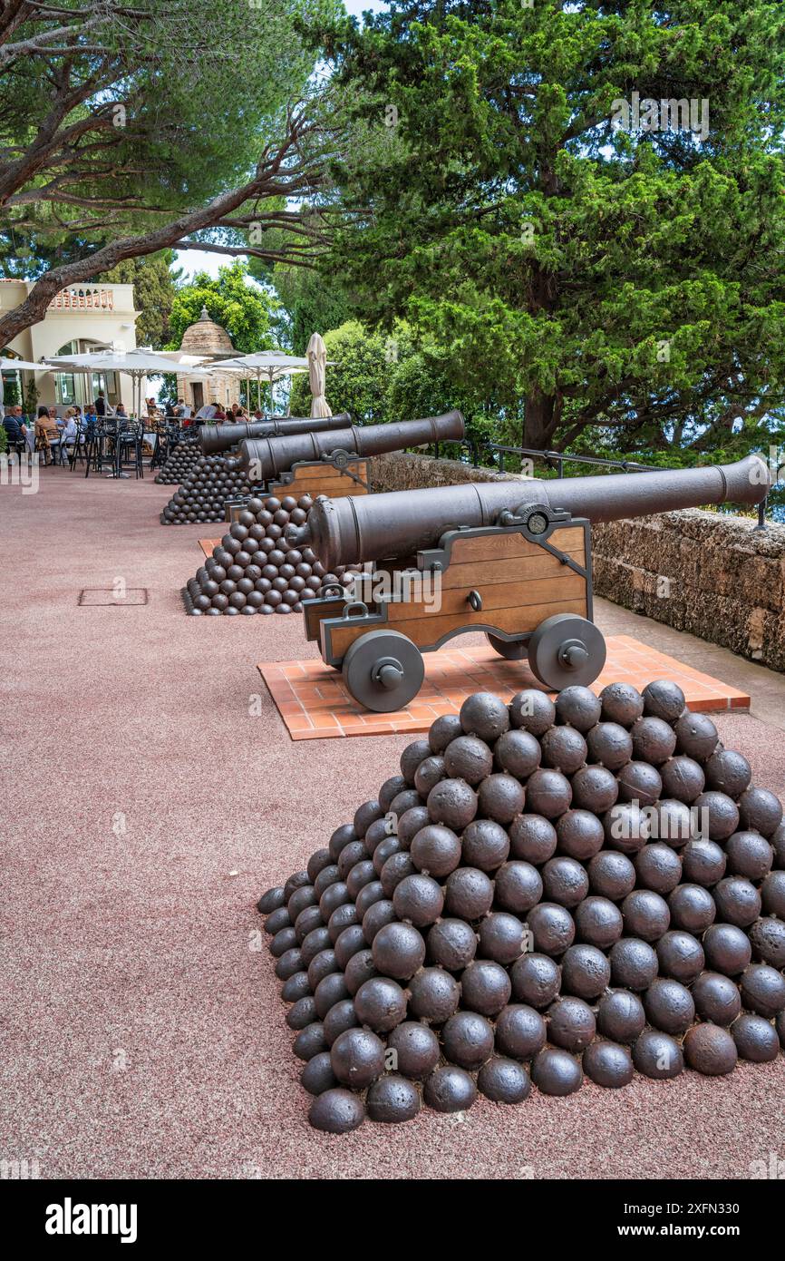 Cannons and stacks of cannon balls on Place du Palais (palace square ...