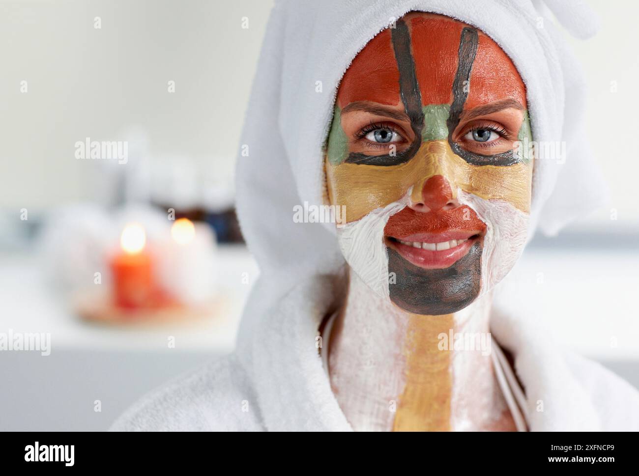 Colour energy, mud mask for facial treatment, Spa-relais Stock Photo ...
