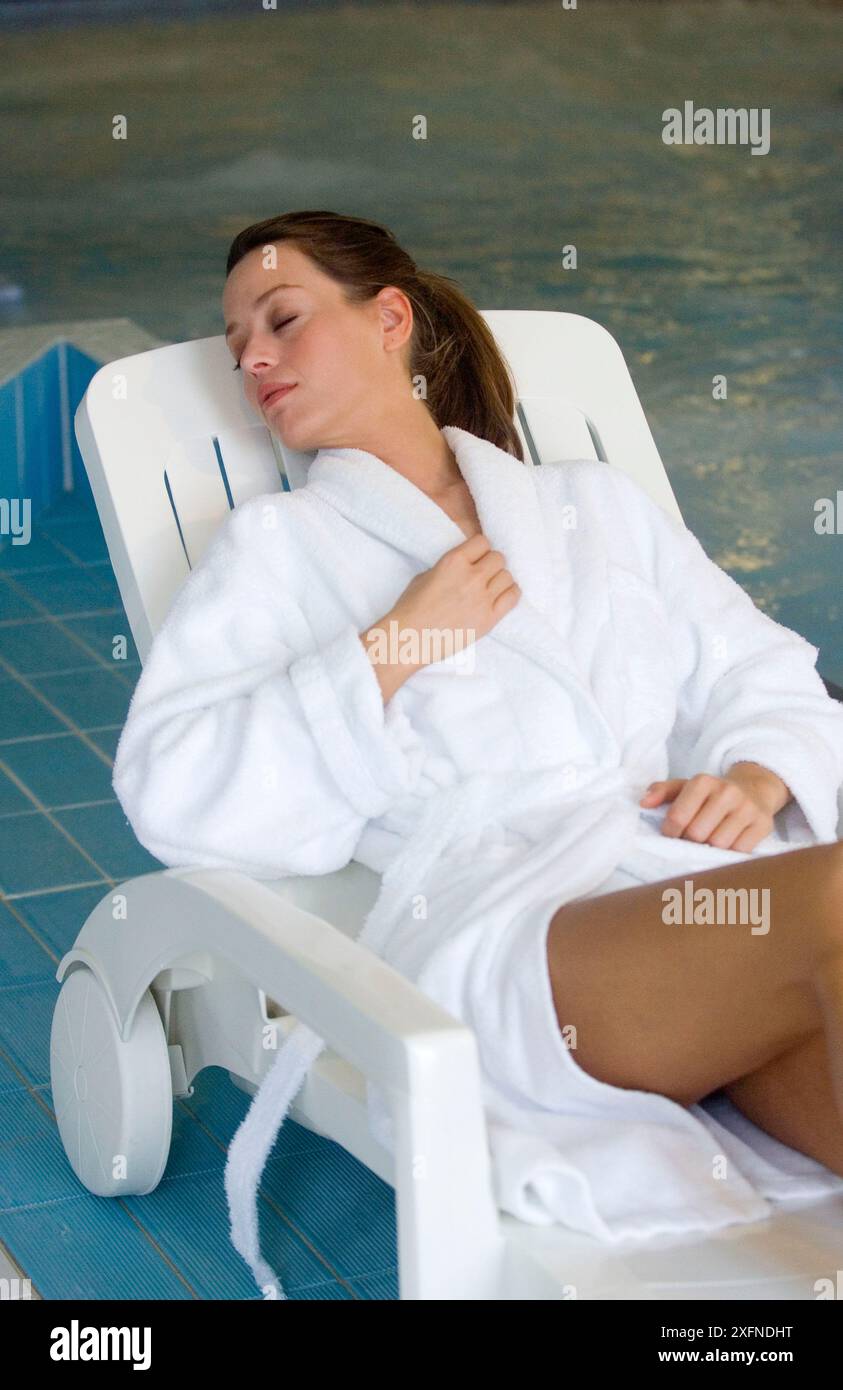 Therapeutic seawater pool (33ºC) with hydrojet, underwater massage jets ...