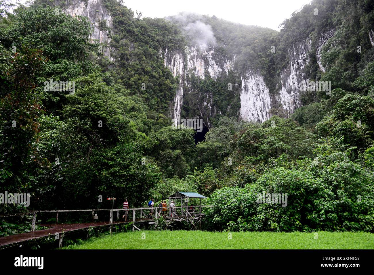 Entrance to Deer Cave. Gunung Mulu National Park UNESCO Natural World ...