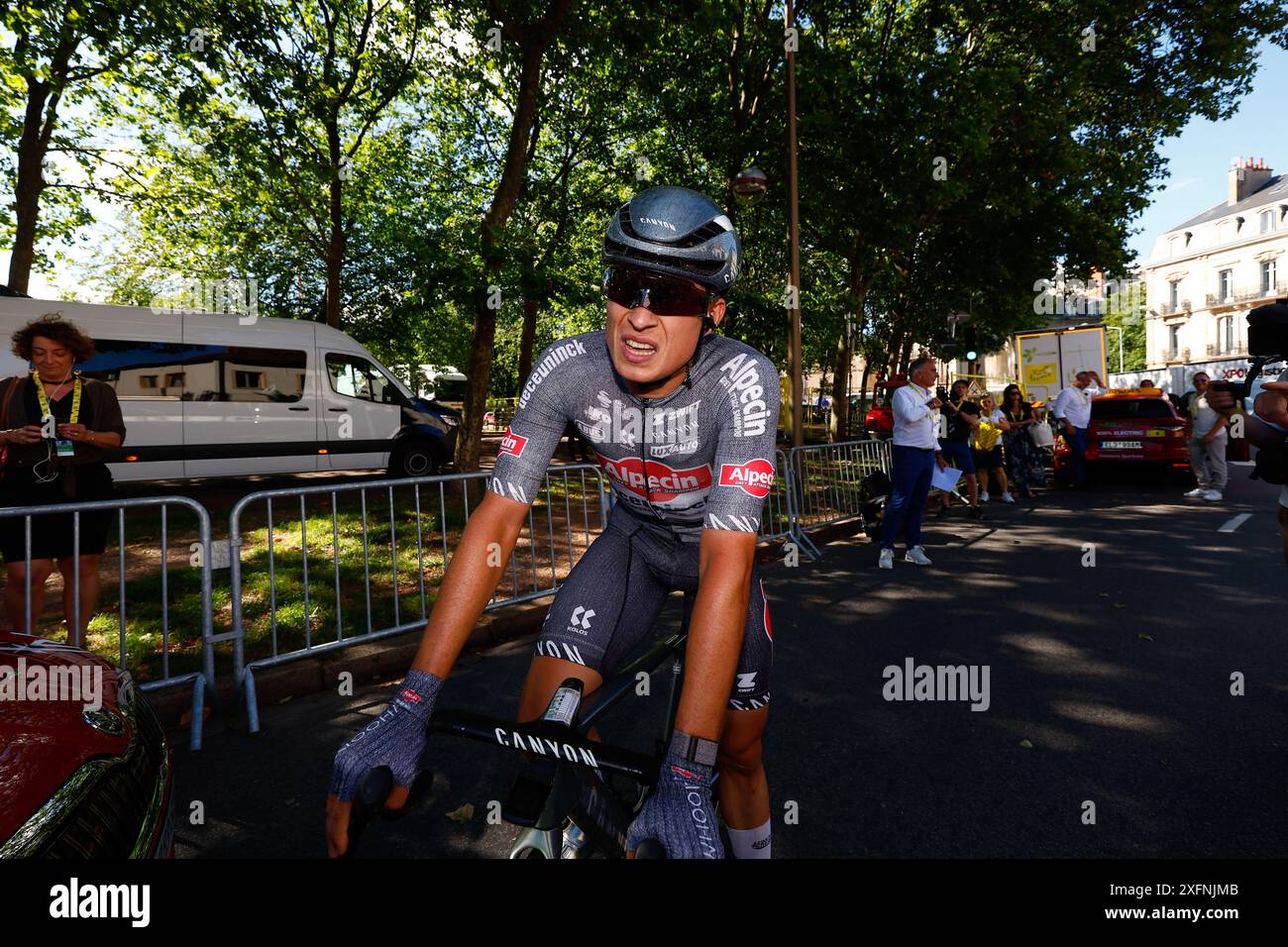 The Dutch national champion, Dylan Groenewegen (Team Jayco–AlUla) beats ...