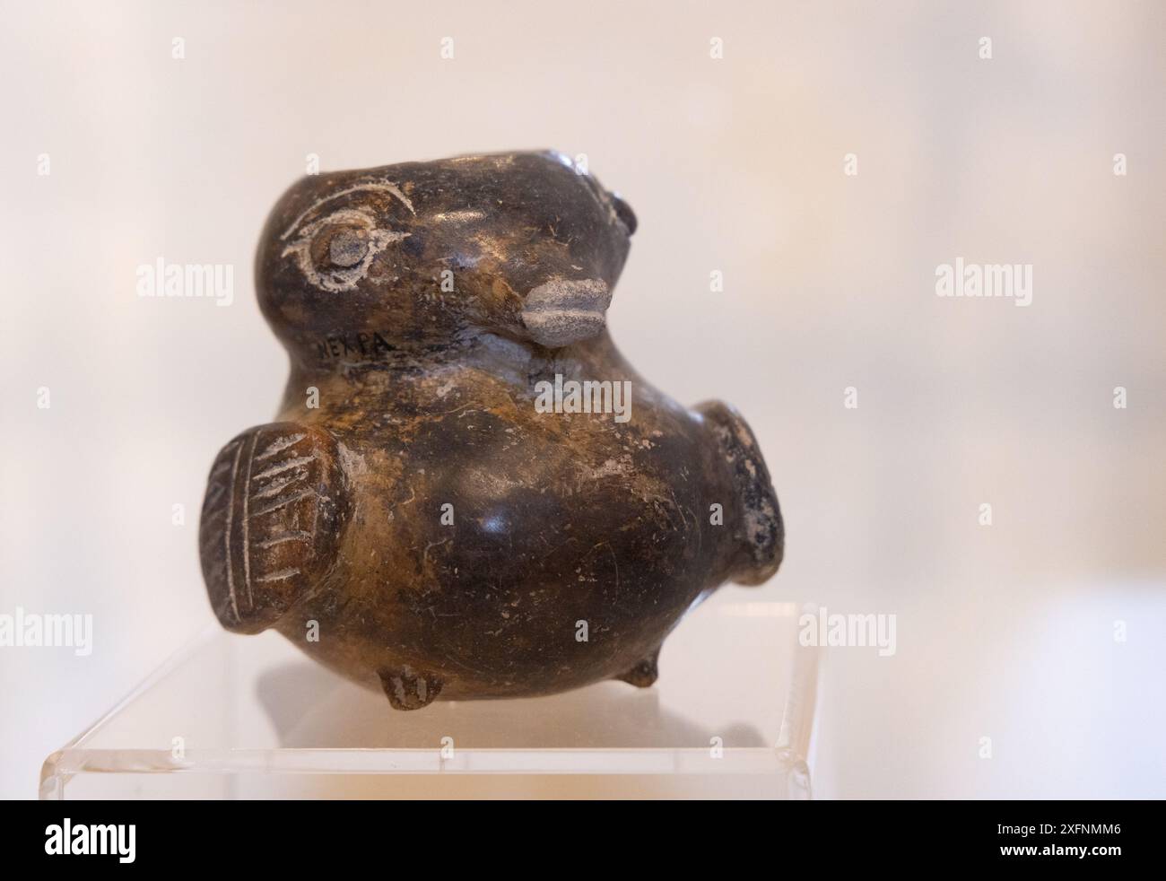 Olmec art - Olmec civilization duck figure, 1200BC-400BC, Mesomerican ...