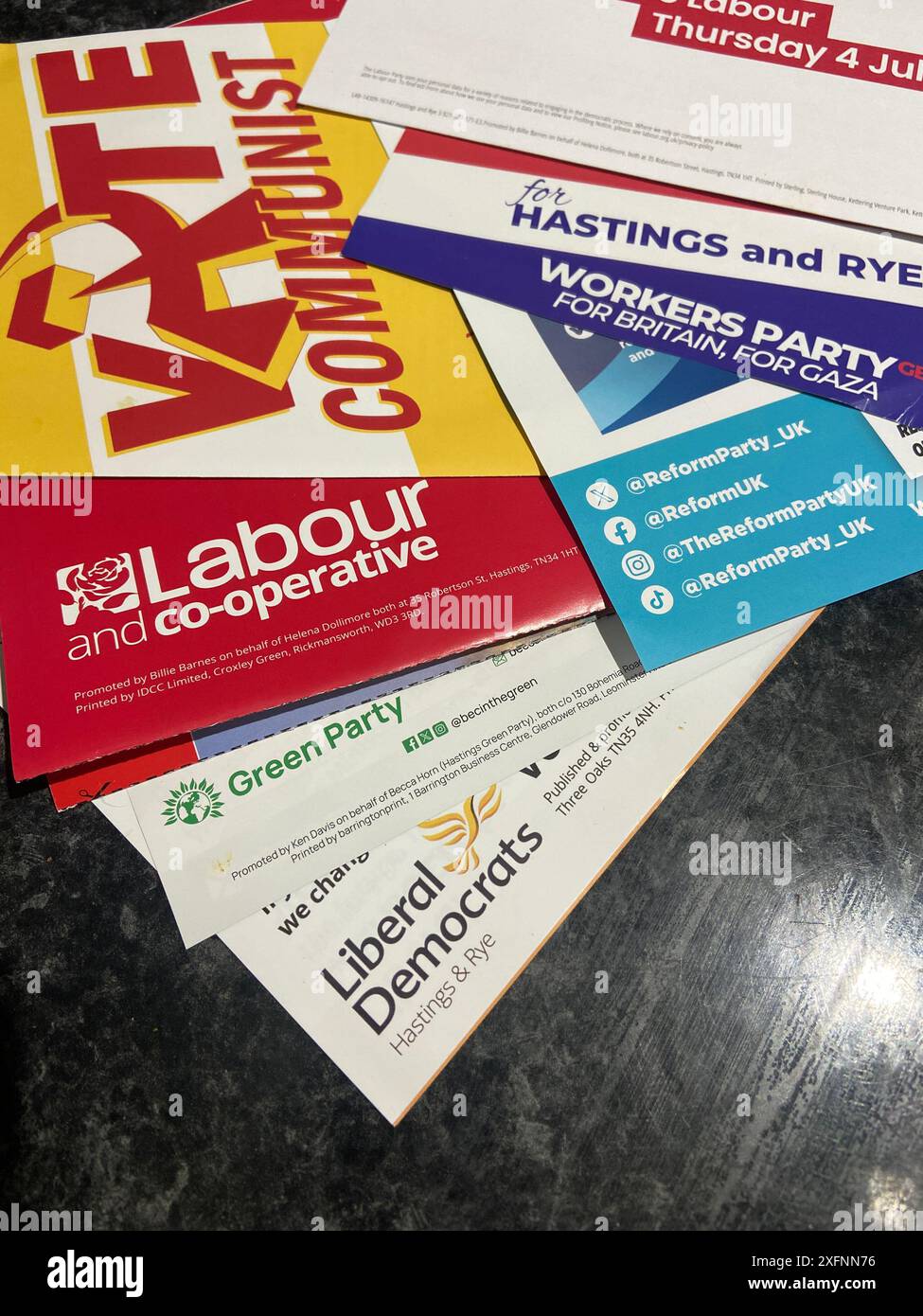 Uk for the 2024 general election the workers party hi-res stock ...