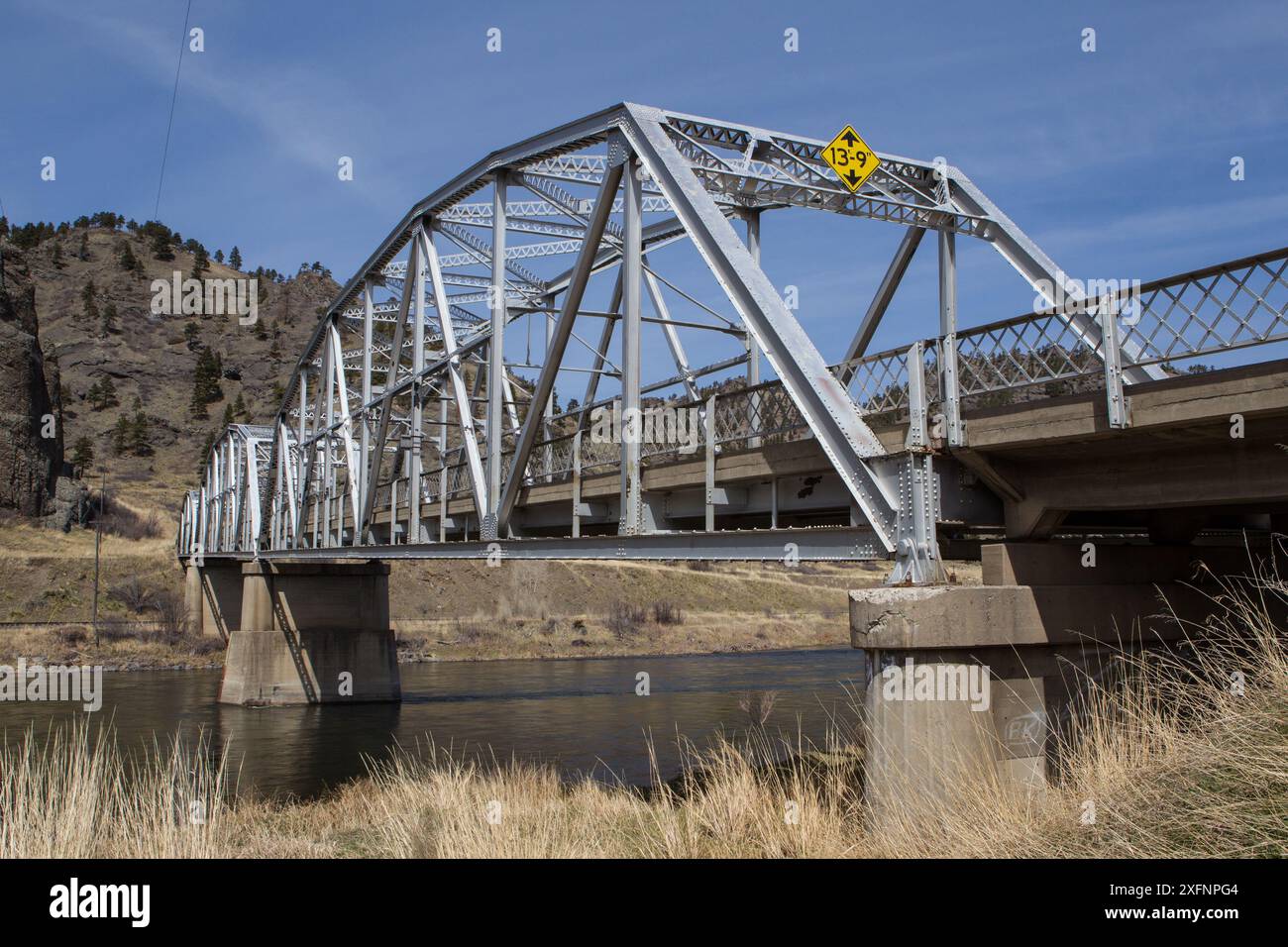 Warren steel through truss hi-res stock photography and images - Alamy