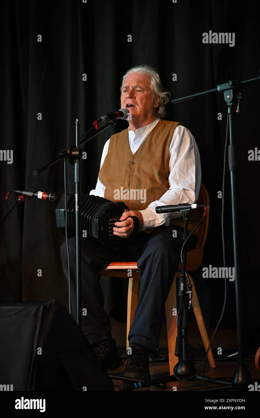 Geoff lakeman hi-res stock photography and images - Alamy