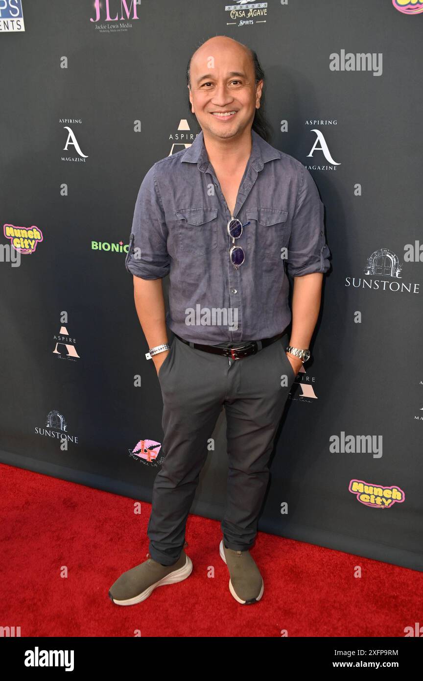 Walter tabayoyong hi-res stock photography and images - Alamy