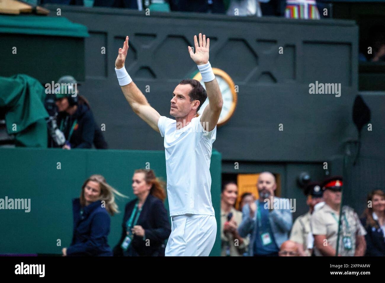Andy murray farewell hi-res stock photography and images - Alamy