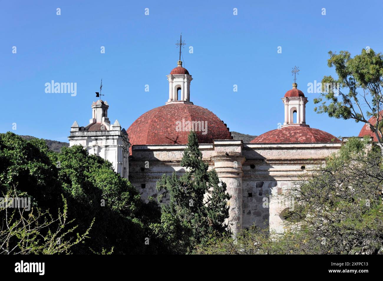 Columns, church and palace of the palace complex of Mitla Oaxaca ...