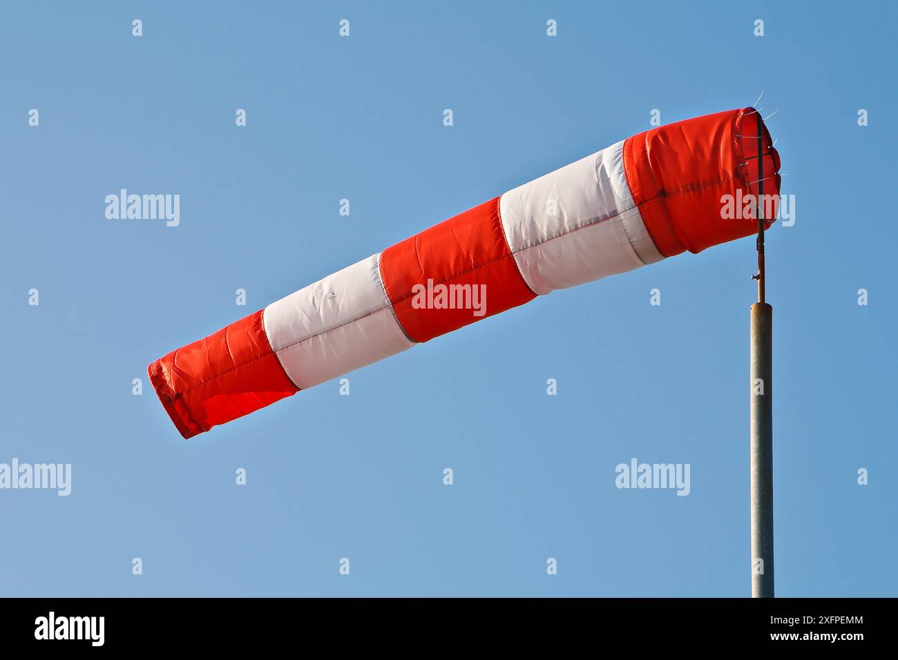 Wind direction display hi-res stock photography and images - Alamy