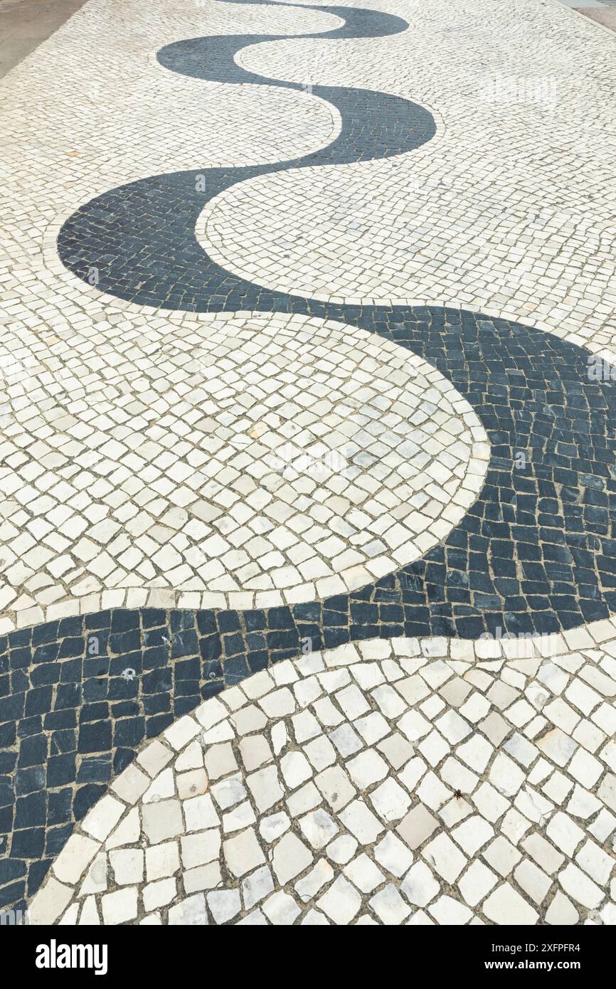Traditional wave shaped pavement in Portugal Stock Photo - Alamy