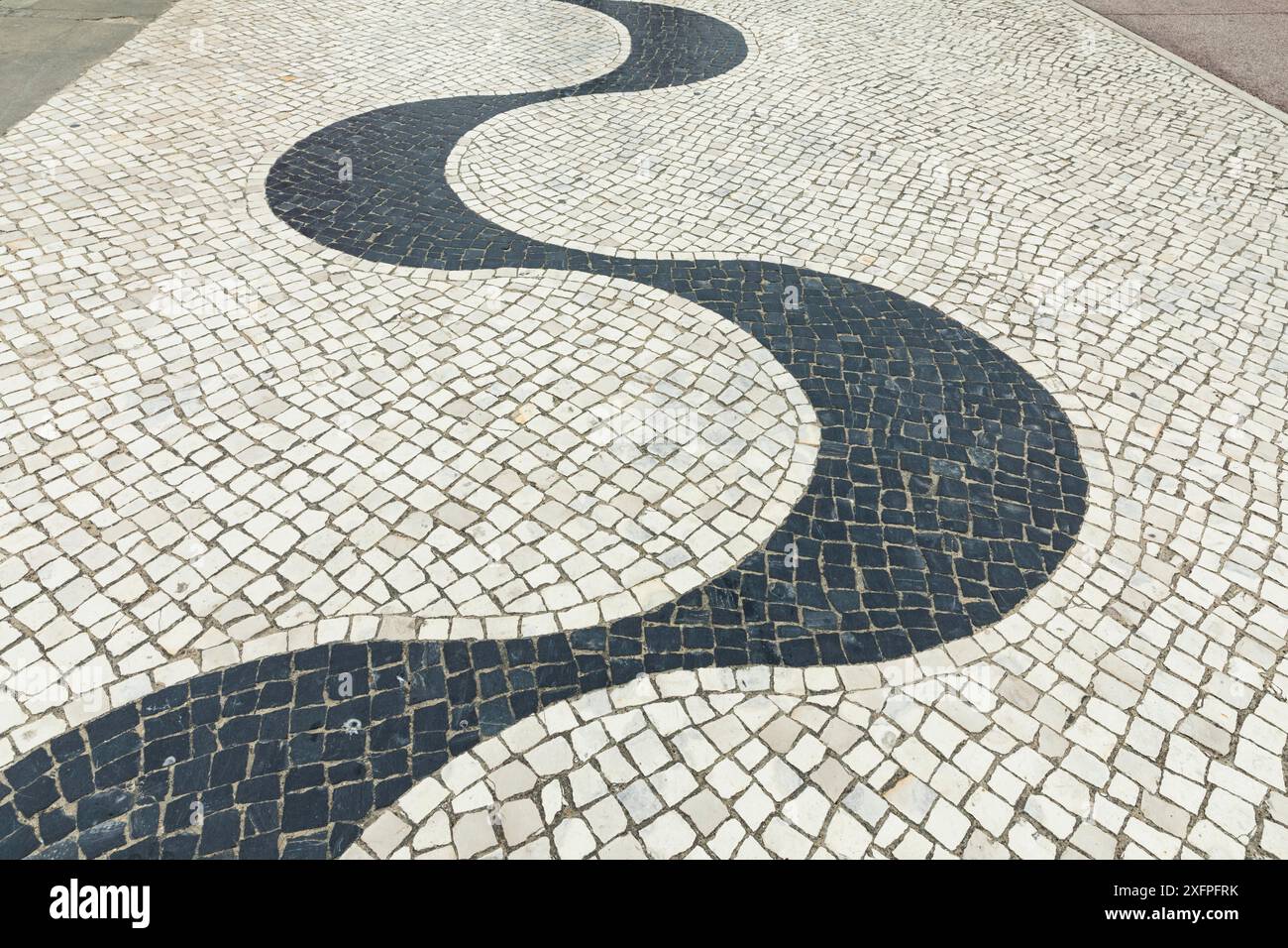 Traditional wave shaped pavement in Portugal Stock Photo - Alamy