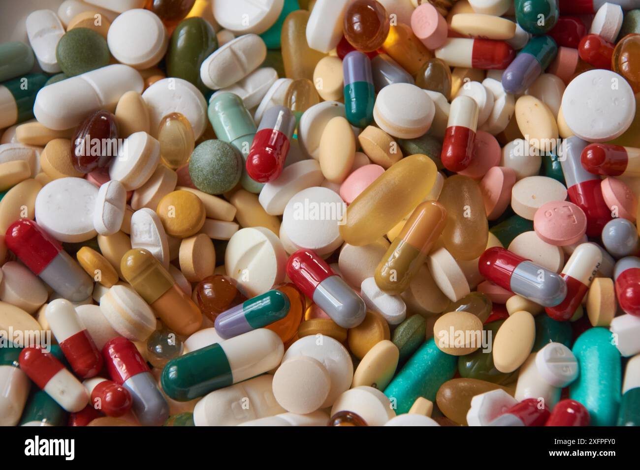Pill and tablet addiction Stock Photo - Alamy