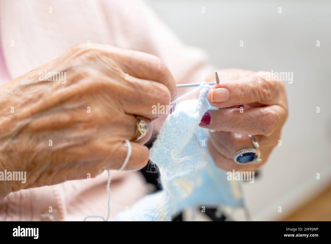 Woman handicraft hi-res stock photography and images - Alamy