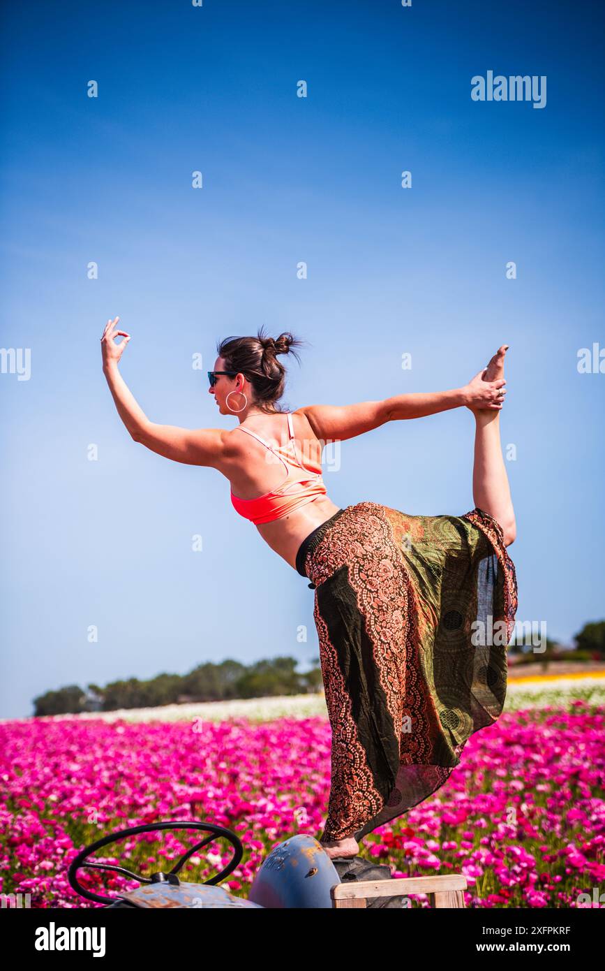 Carlsbad california and yoga hi-res stock photography and images - Alamy