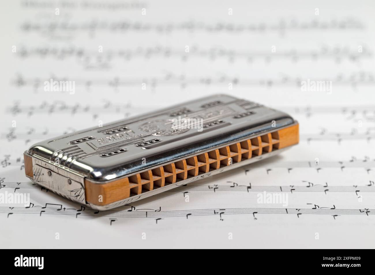 Harmonica notes hi-res stock photography and images - Alamy