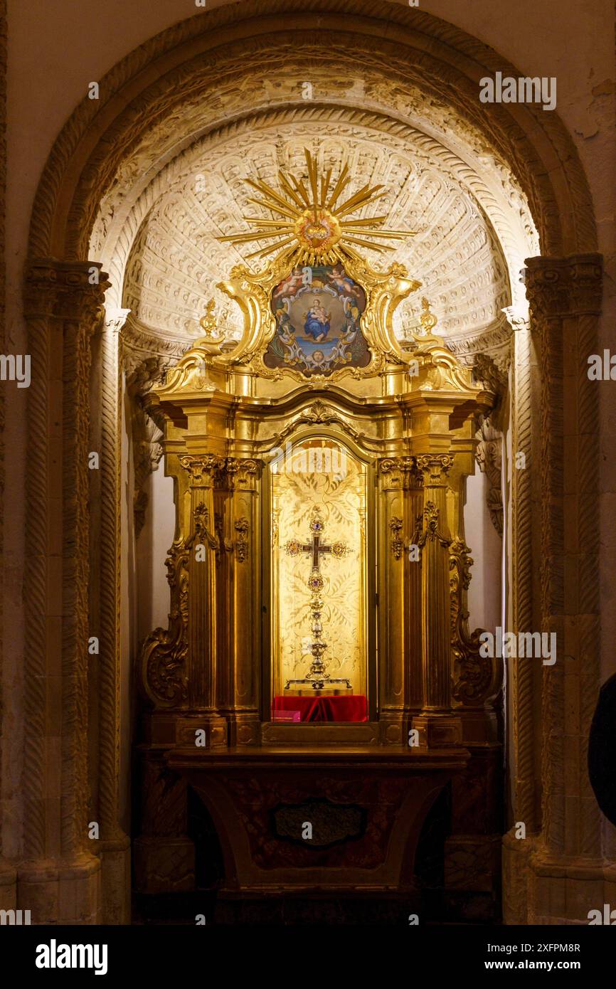 Reliquary of the True Cross, 16th century, Palma Cathedral Museum ...