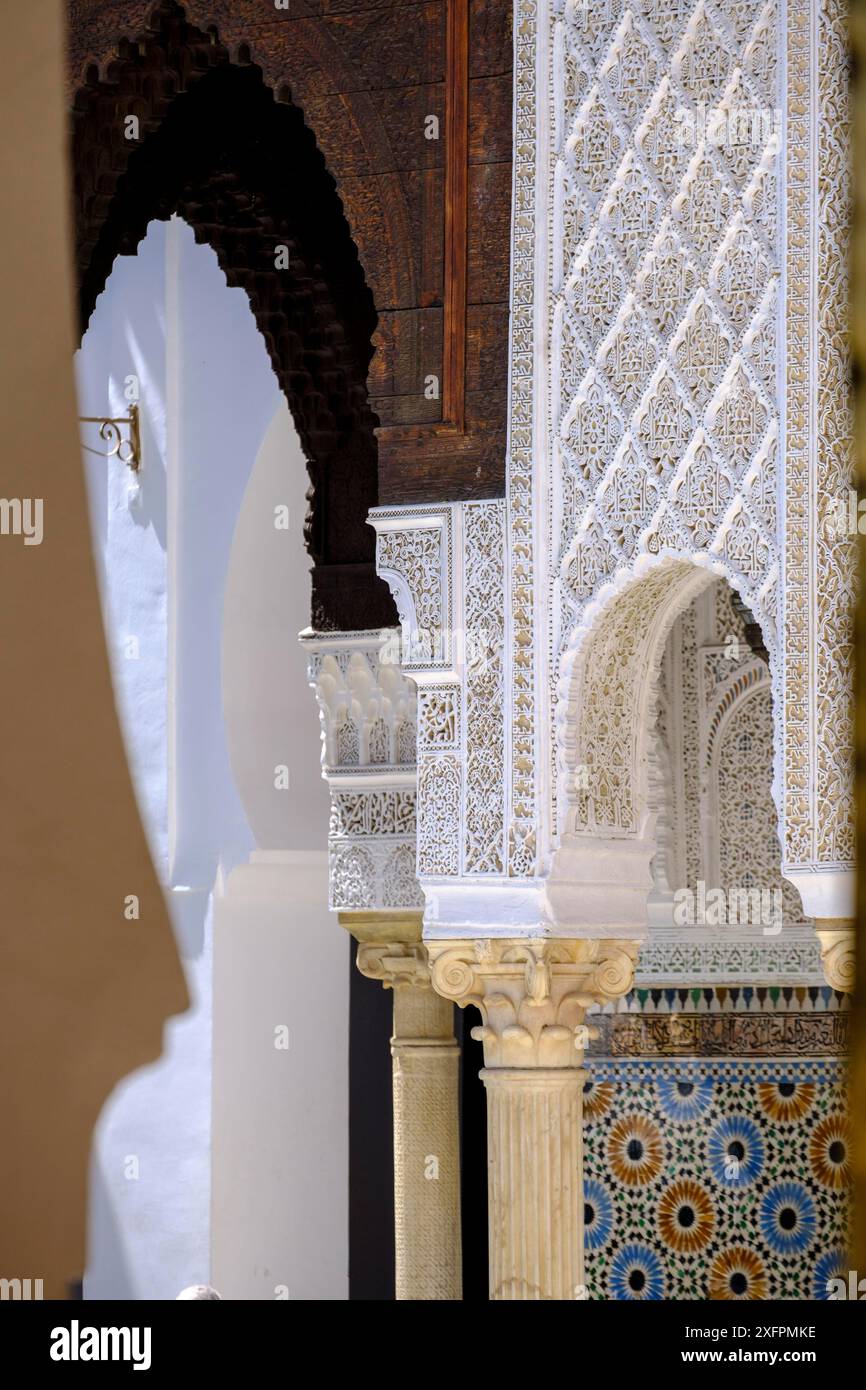Al karaouine in fes hi-res stock photography and images - Alamy