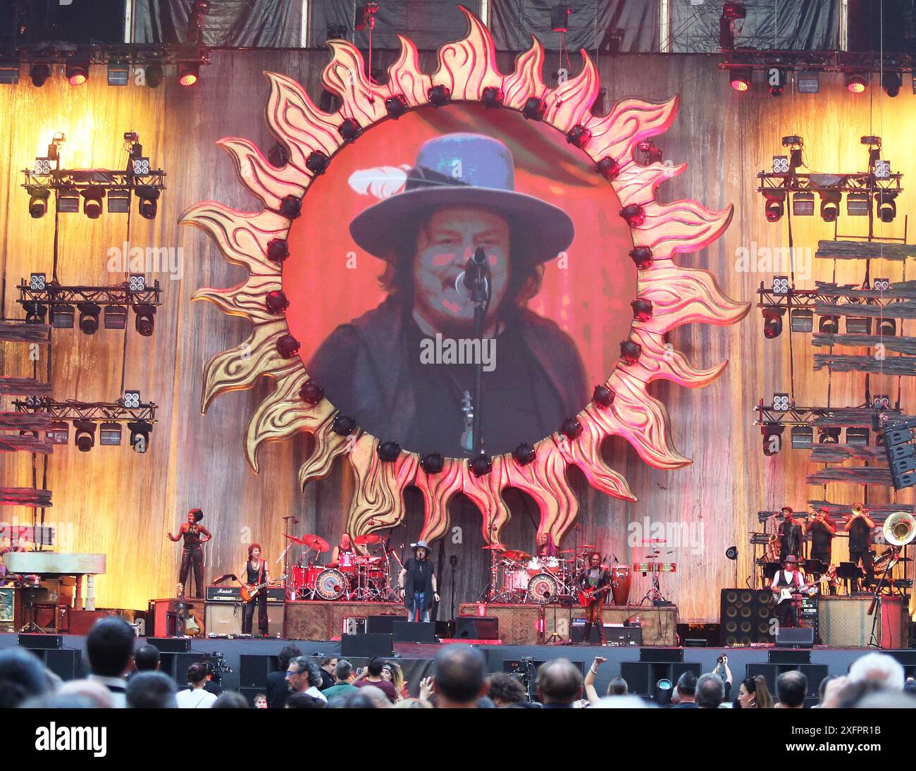 Zucchero san siro hi-res stock photography and images - Alamy