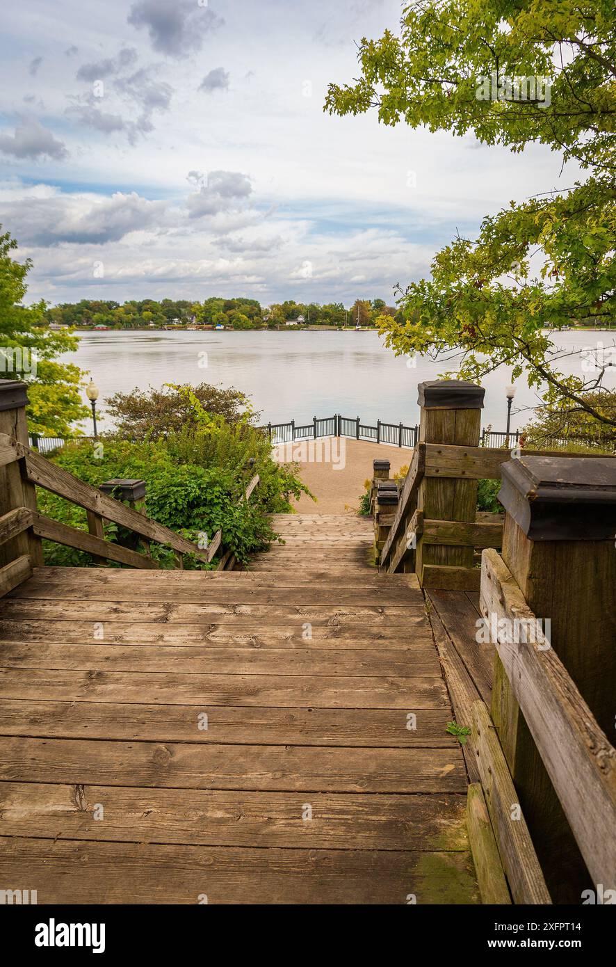 Overlook deck hi-res stock photography and images - Alamy