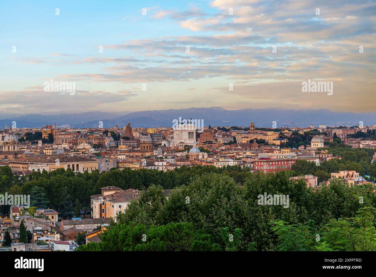 Historic center of rome hi-res stock photography and images - Alamy