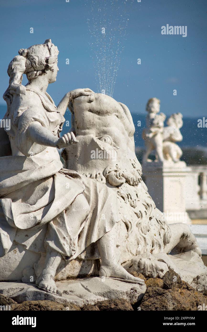 Hof statue hi-res stock photography and images - Alamy