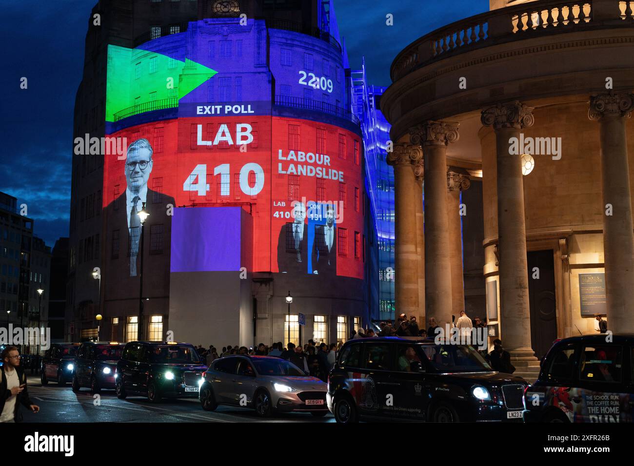 Exit polls general election 2024 hi-res stock photography and images ...