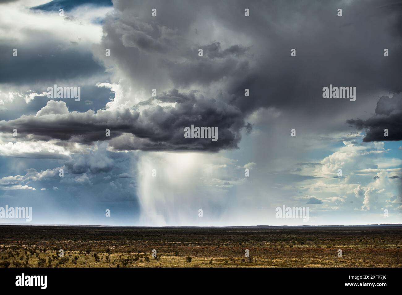 Rain falling in distance hi-res stock photography and images - Alamy
