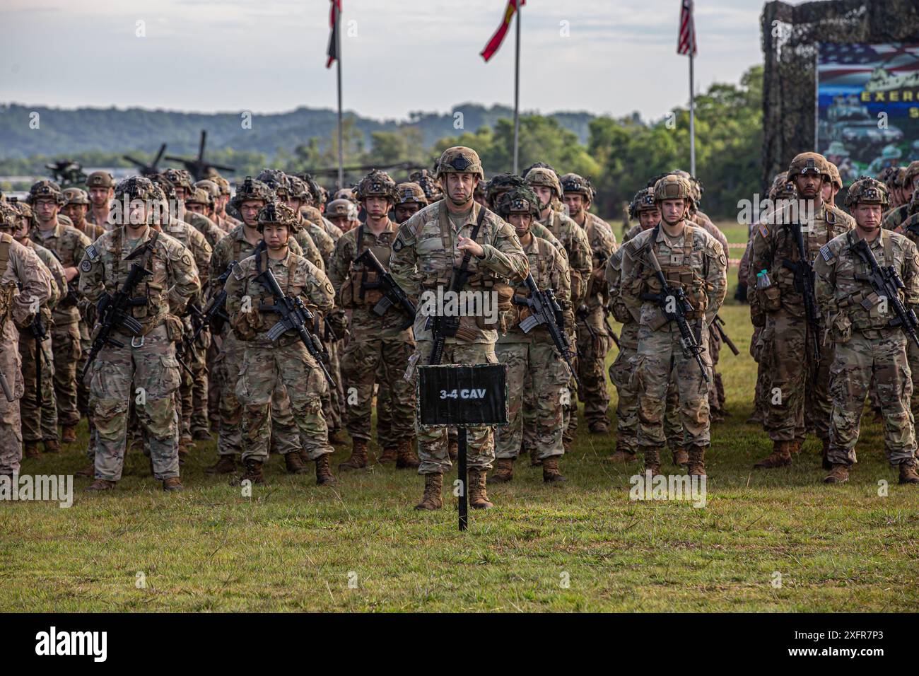 U.S. Army Soldiers assigned to 3rd Squadron, 4th Cavalry Regiment, 3rd ...